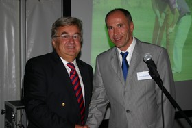 Governor Valentin Repitsch und Präsident ein toller Erfolg - strahlende ...